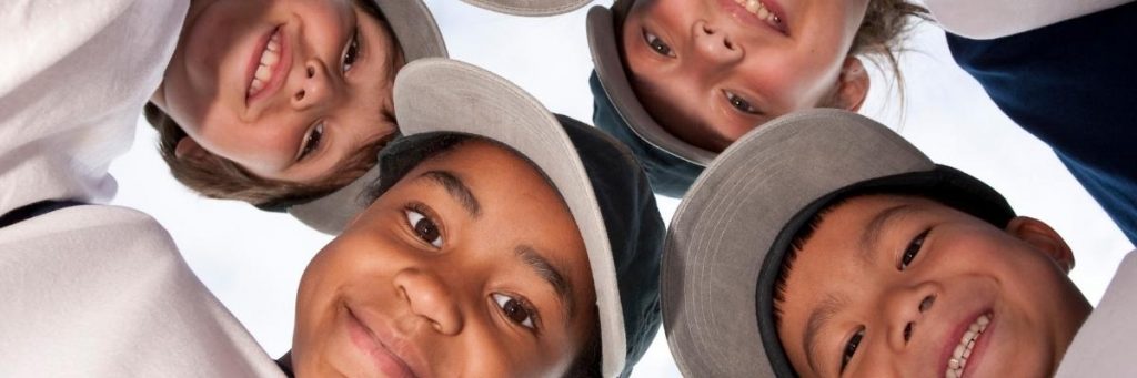 THE MANY BENEFITS OF BEING ON A TEAM | Active Kids Active Minds